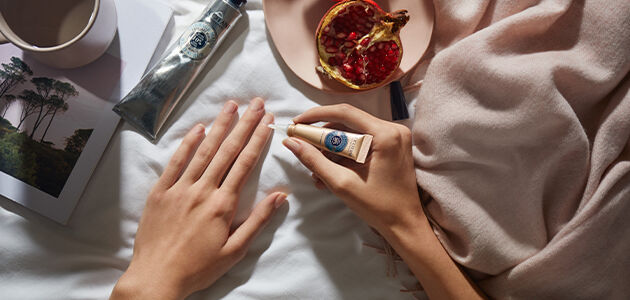 Exfoliation Guide: Body & Beauty Tips | L'Occitane