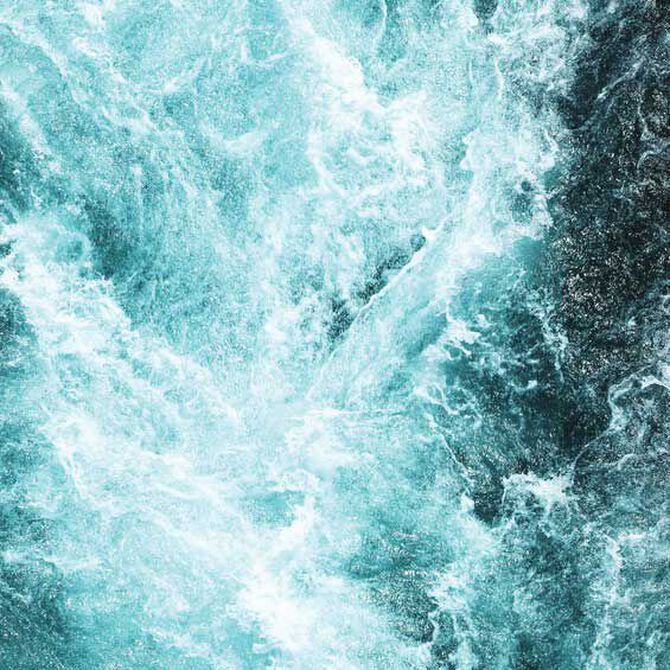 Réotier Spring Water | Natural Ingredients | L'OCCITANE UK